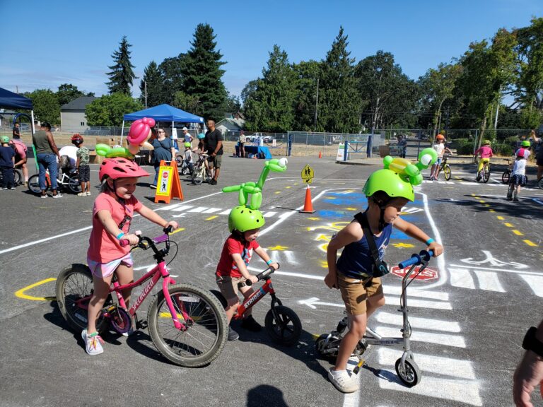 Safe Routes to School Traffic Gardens | City of Tacoma
